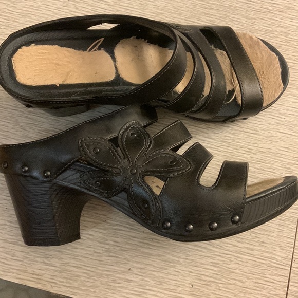 Dansko | Shoes | Dansko Sophie Sandals Floral Snakeskin Wooden Platform ...